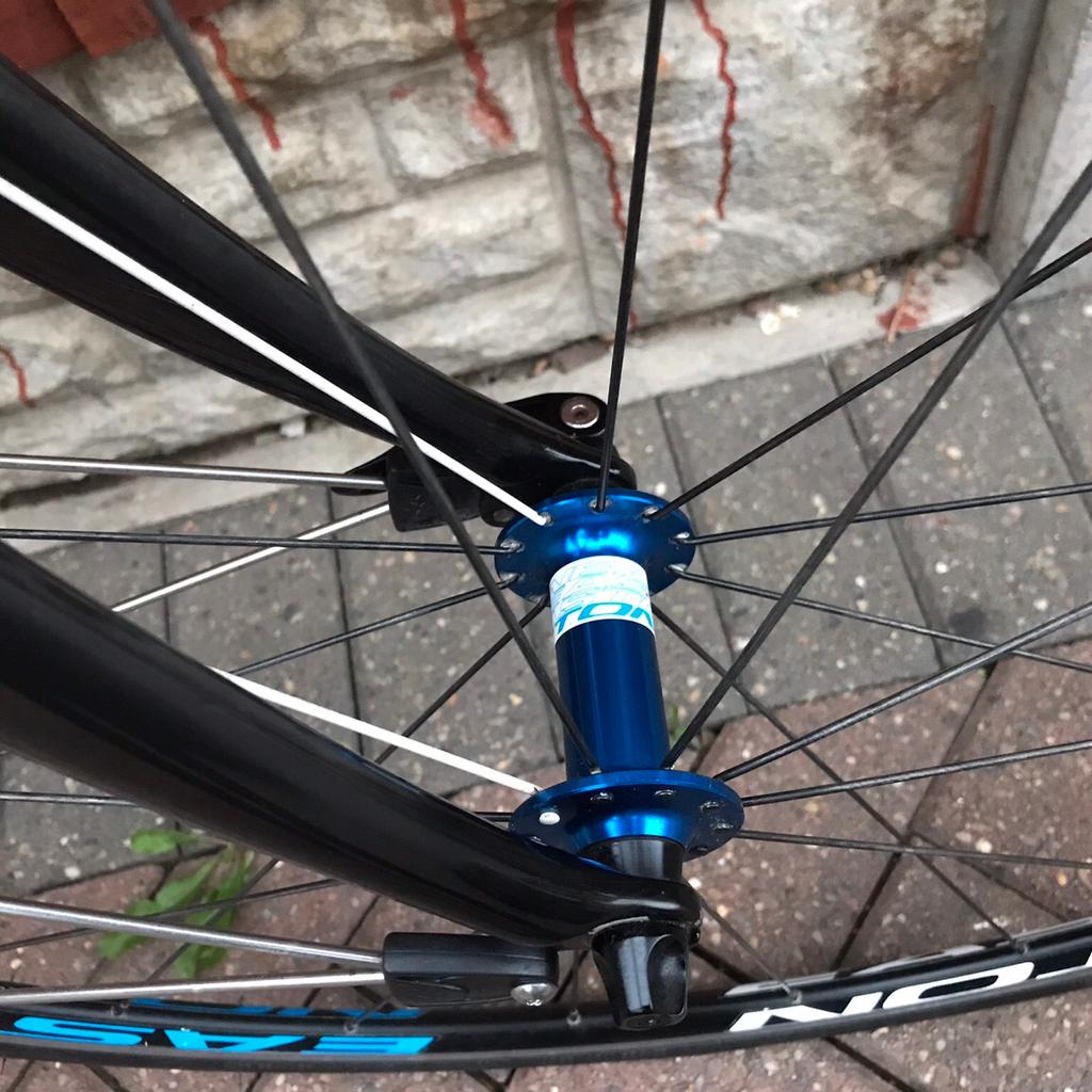 Dolan Preffisio road bike in Doncaster für 350,00 £ zum Verkauf | Shpock DE