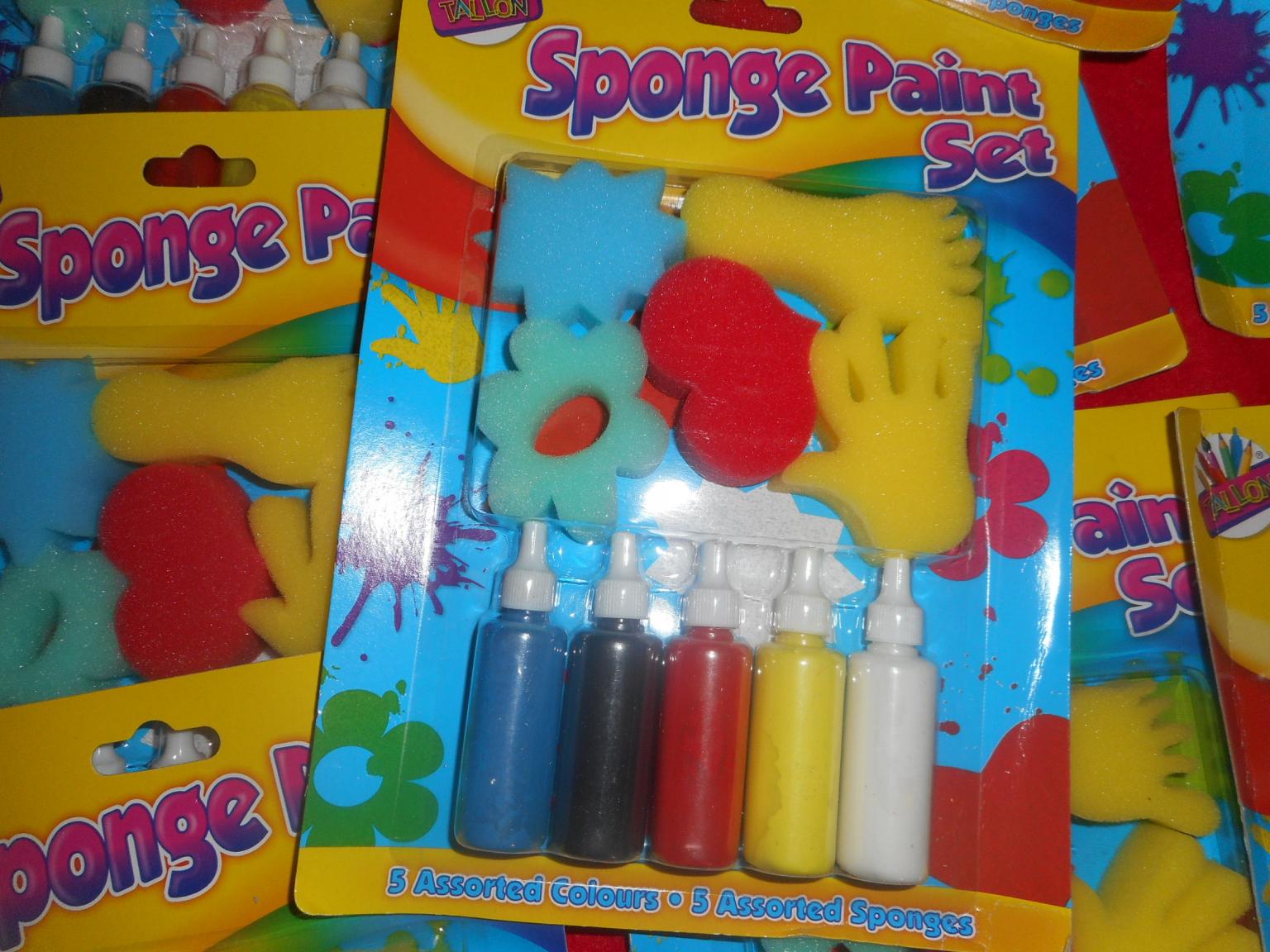 sponge paint sets in CO15 Tendring für 1,00 £ zum Verkauf | Shpock DE