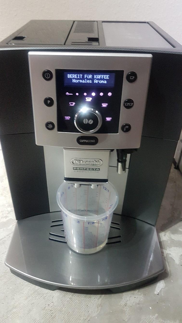 DeLonghi Esam 5500.T 1-Jahres Gewährleistung in 77709 Wolfach für 190 ...