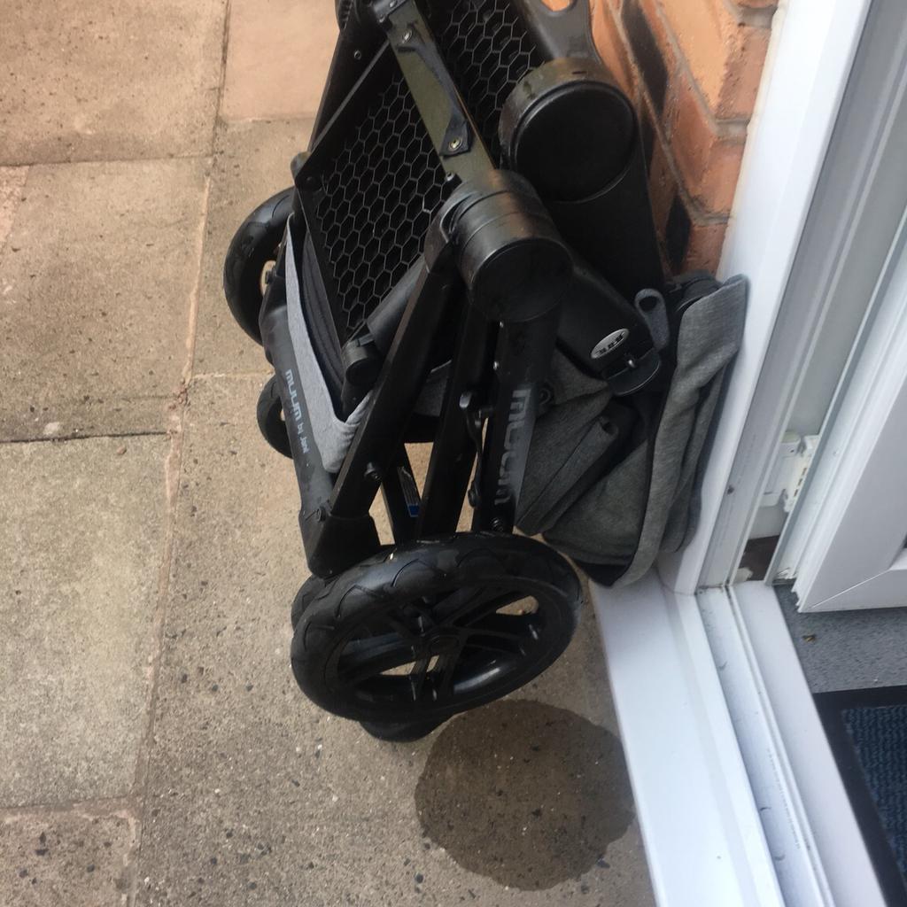 Jané Muum stroller pram in WA6 Overton for £40.00 for sale | Shpock