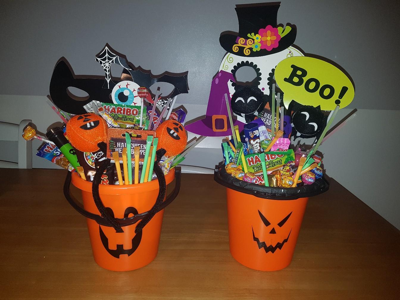 Trick or treat buckets in WA7 Brookvale für 6,00 £ zum Verkauf | Shpock DE