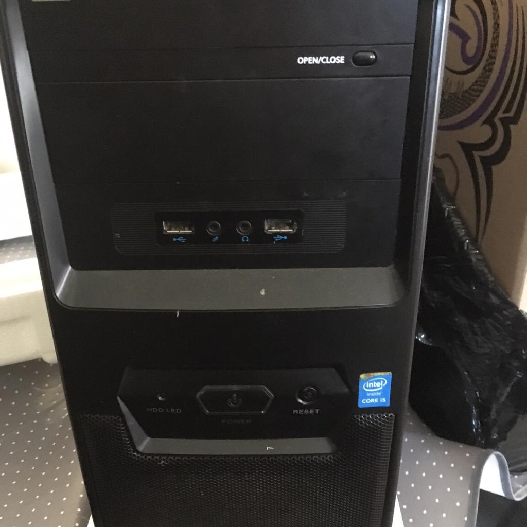 PC case in DA10 Dartford für 10,00 £ zum Verkauf | Shpock DE