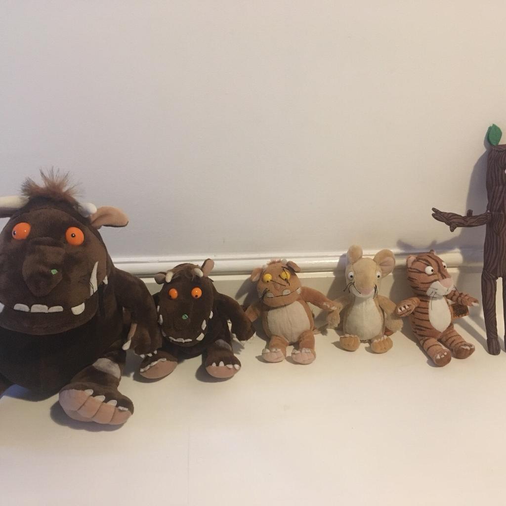 Gruffalo and Stick Man Soft Toys in B46 Warwickshire für £ 15,00 zum ...