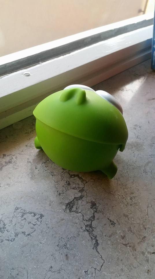 Om Nom Monster Cut the Rope Plastik Figur Box in 90419 Nürnberg für € ...