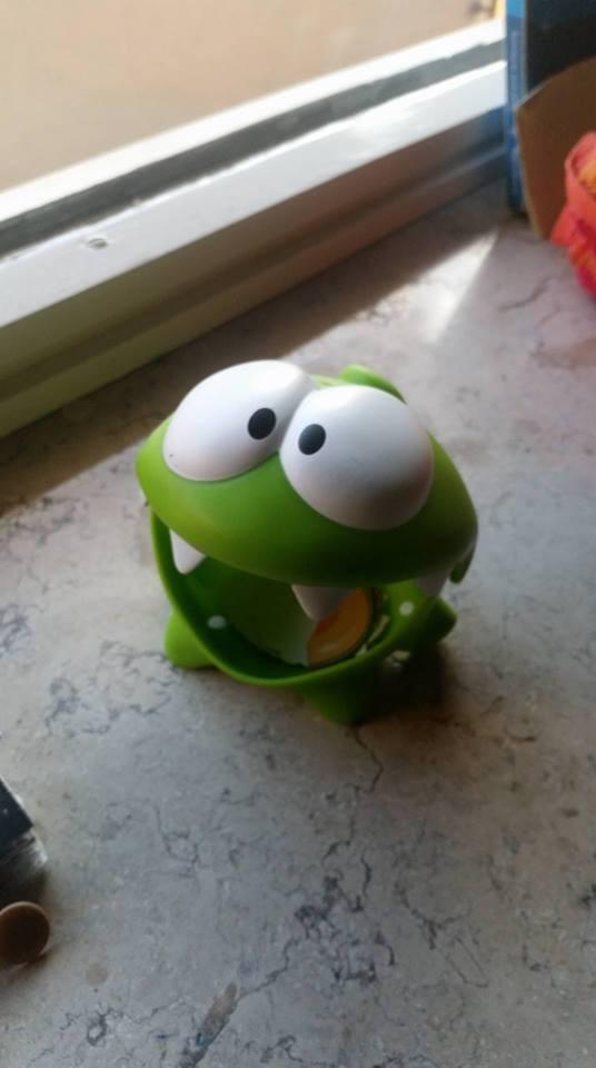 Om Nom Monster Cut the Rope Plastik Figur Box in 90419 Nürnberg für 25 ...