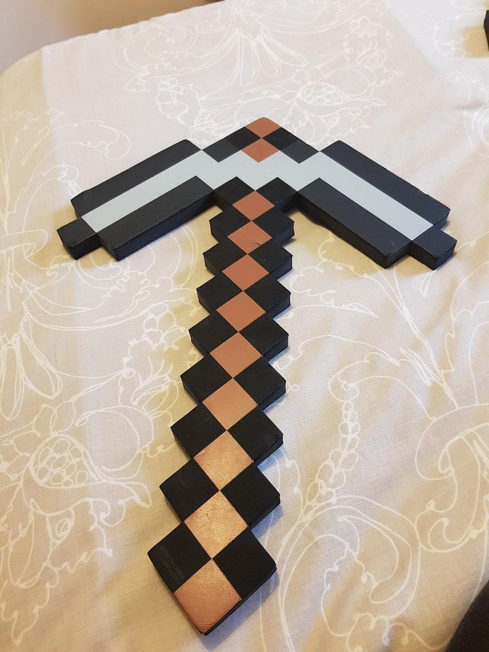 Minecraft pick axe in NE23 Tyneside für 5,00 £ zum Verkauf | Shpock DE