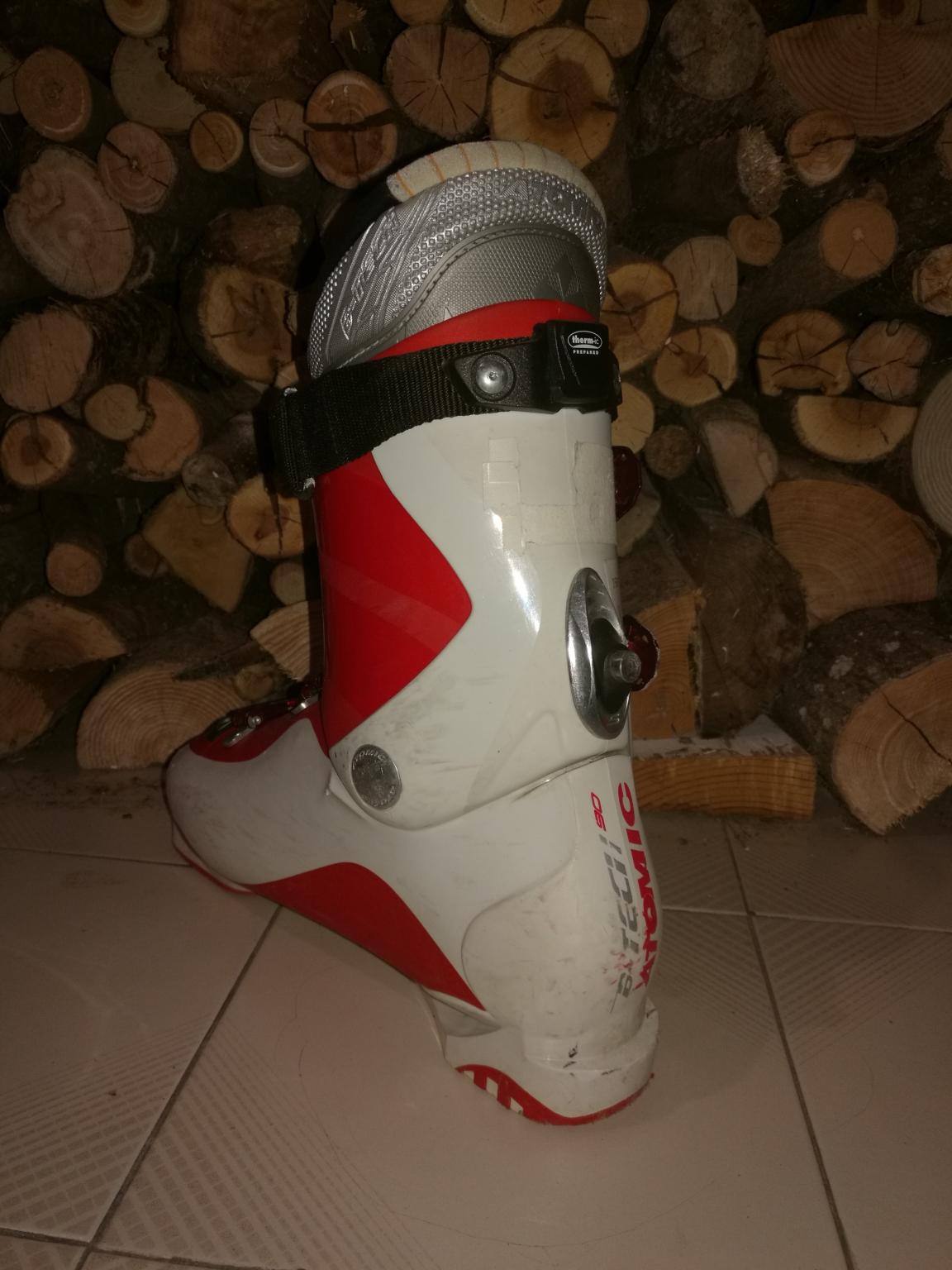 Skischuh Atomic B Tech 90 in 8055 Graz für € 80,00 zum Verkauf | Shpock AT