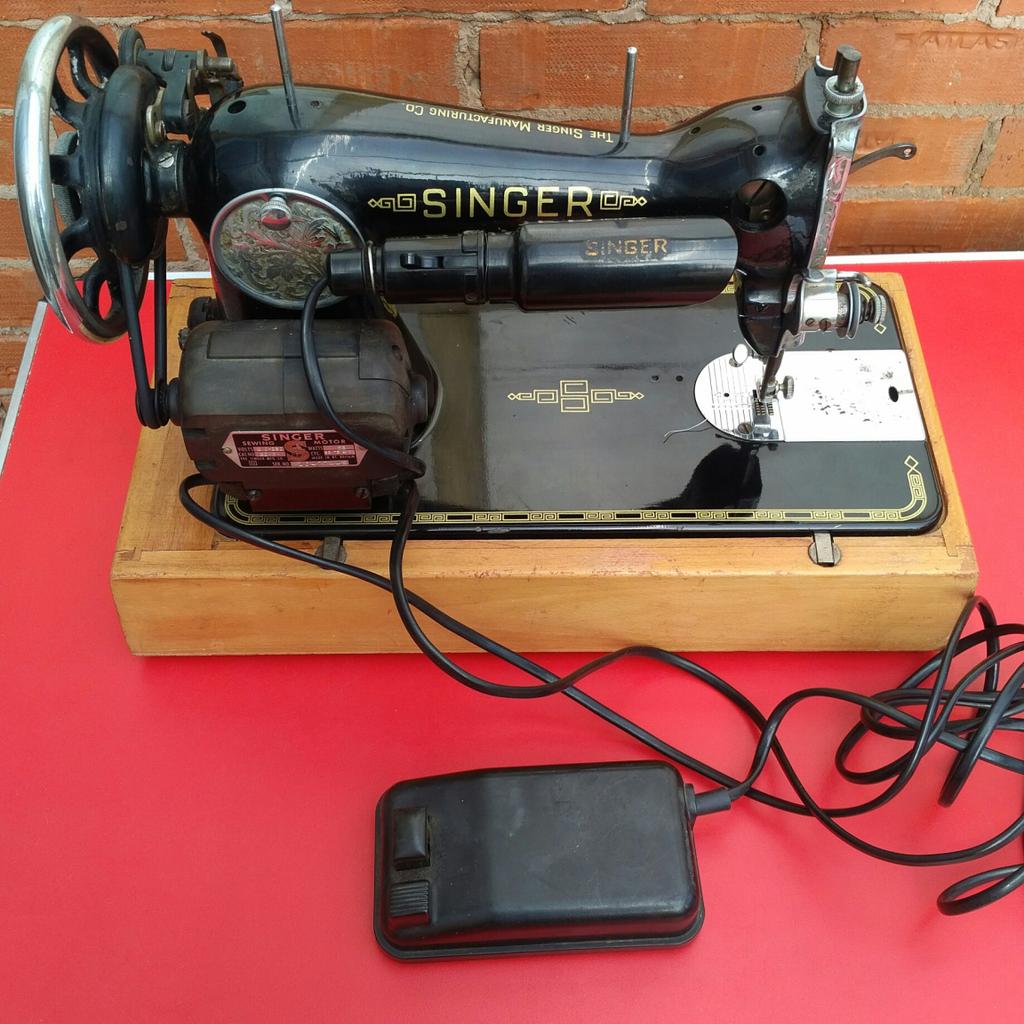 vintage singer 15k sewing machine in Walsall für 50,00 £ zum Verkauf ...