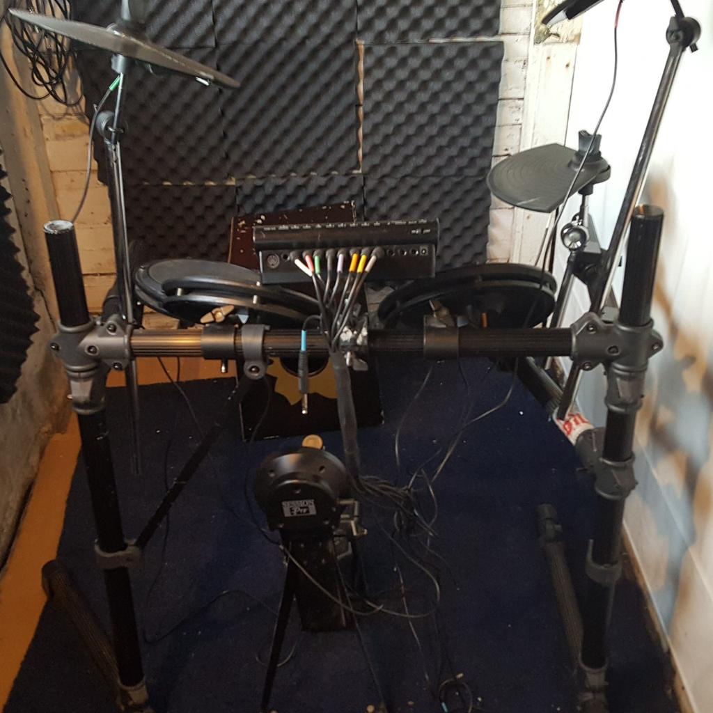 Session Pro DD505 electronic drumkit in CR4 Merton für £ 60,00 zum ...