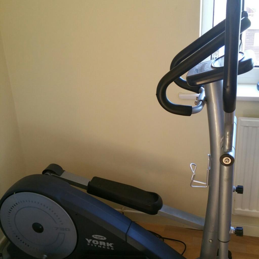 Exercise Cross Trainer by York Fitness. in Chesterfield für 70,00 £ zum ...