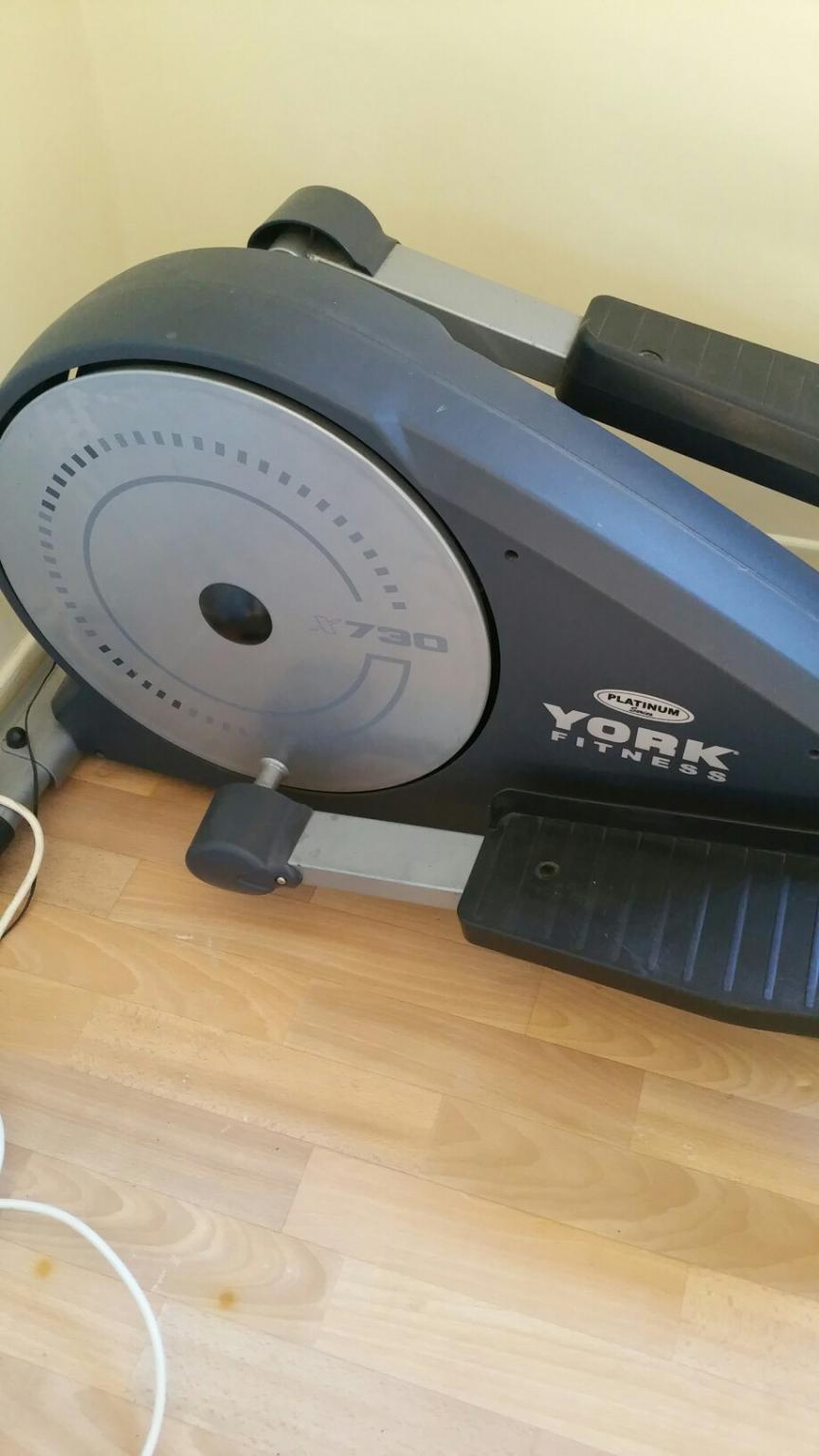 Exercise Cross Trainer by York Fitness. in Chesterfield für 70,00 £ zum ...
