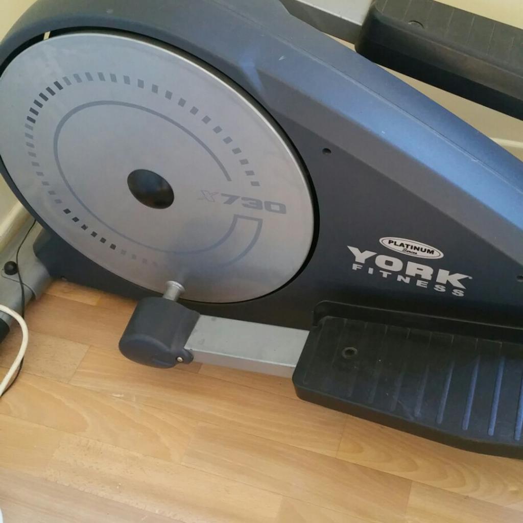 Exercise Cross Trainer by York Fitness. in Chesterfield für 70,00 £ zum ...
