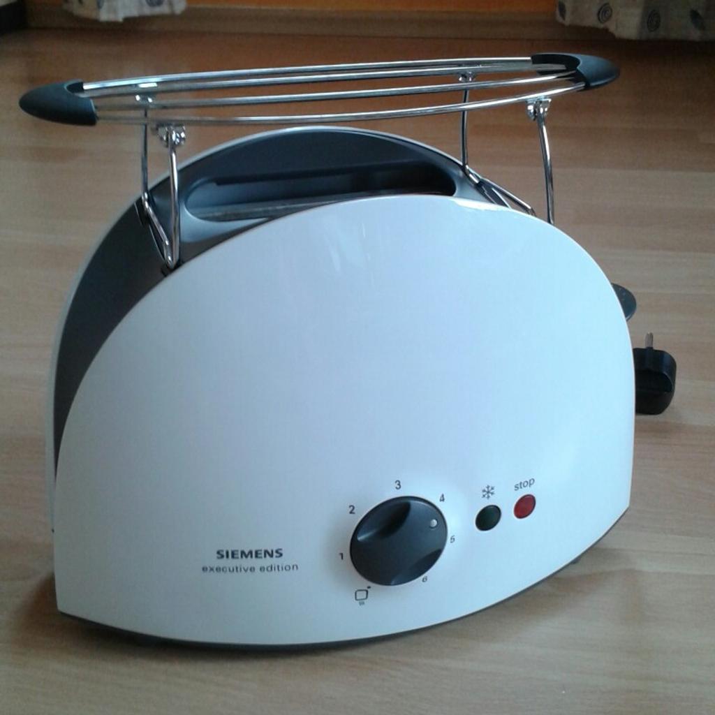 Neuer Toaster Siemens executive edition. in 35510 Butzbach für 17,99 ...