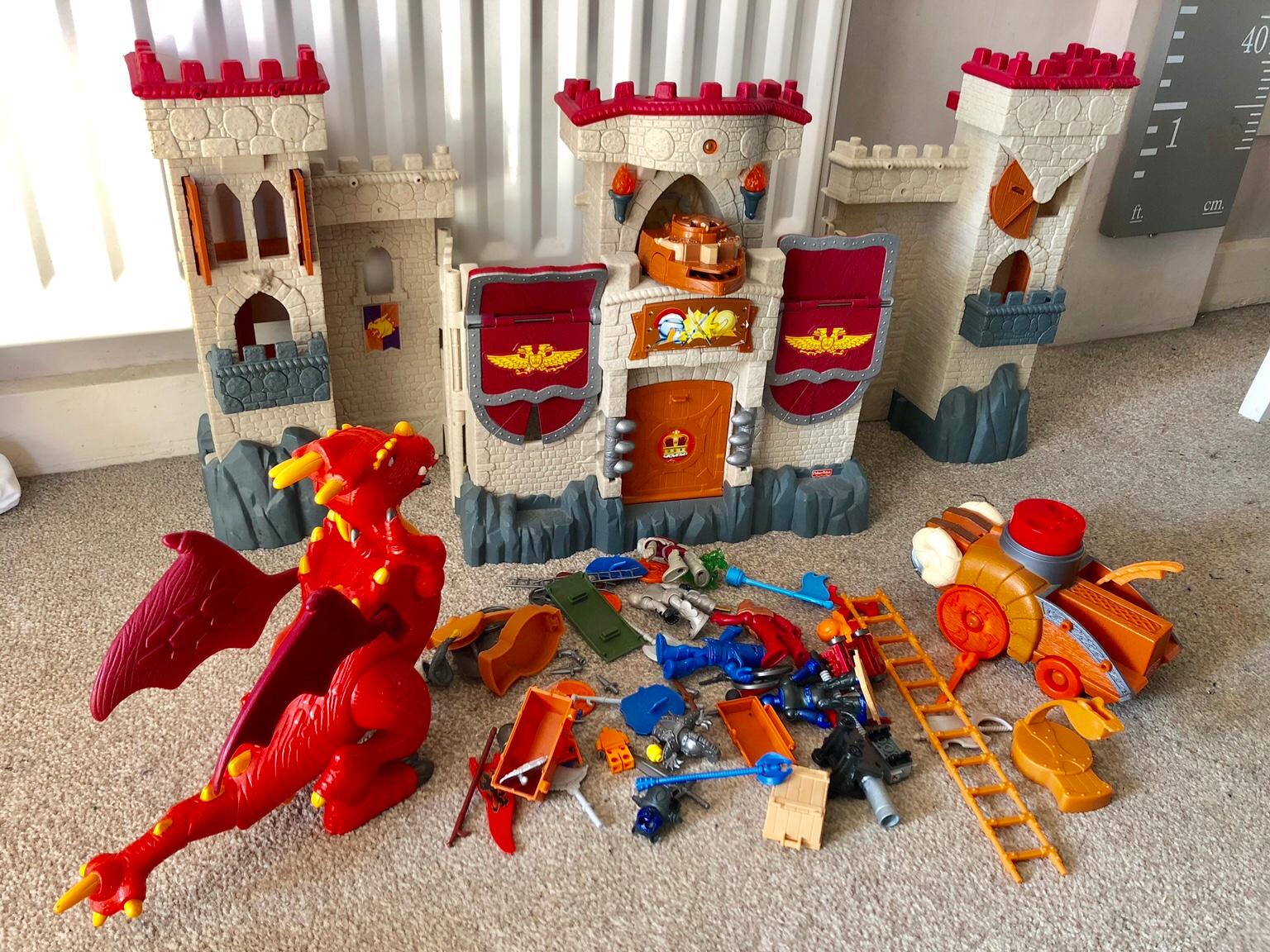 Imaginext interactive castle with dragon in DA1 Bexley für 20,00 £ zum ...