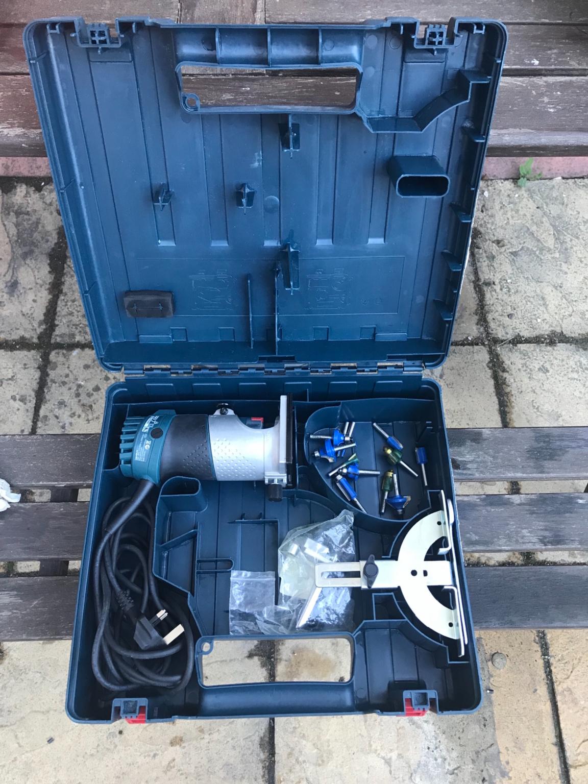 Bosch palm router GKF 600 in AL1 Albans for £80.00 for sale | Shpock