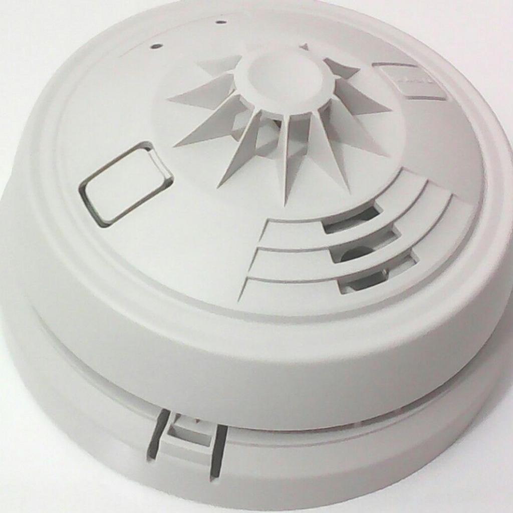 Deta Smoke Alarm Red Light And Beeping | Shelly Lighting