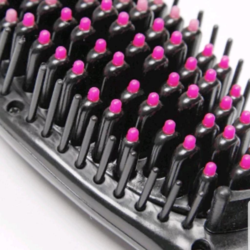 james london ceramic straightening hair brush in ST4-Trent für 8,00 ...