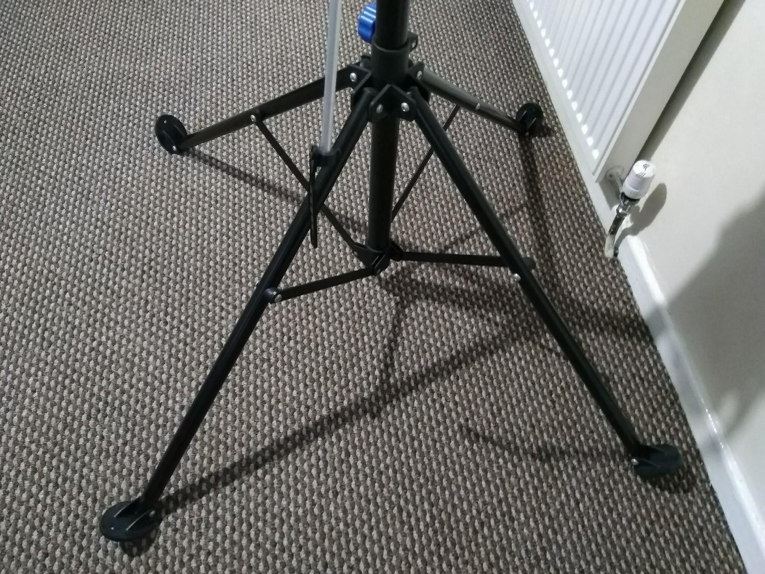 bike stand in Ashfield für 20,00 £ zum Verkauf | Shpock DE