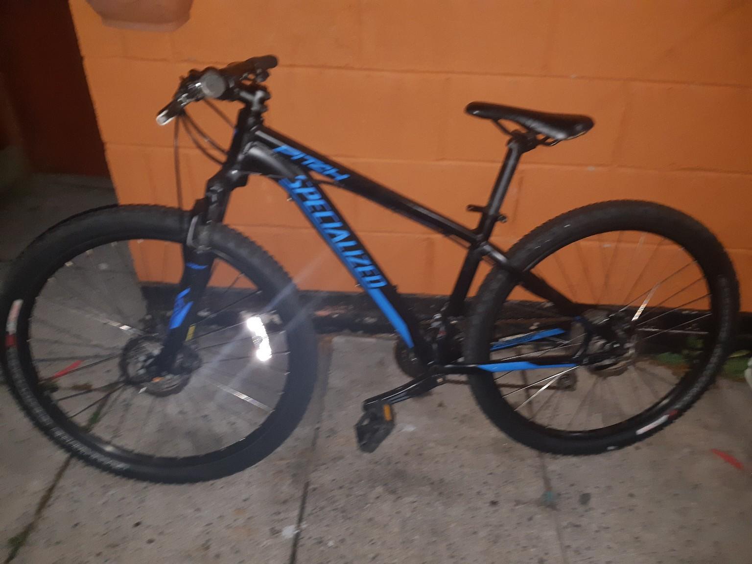 Specialized pitch mountain bike in L14 Liverpool für 150,00 £ zum ...