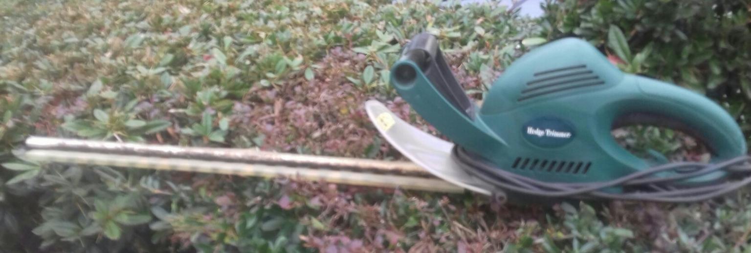 Hedge trimmer (electric) in SK8 Stockport für 10,00 £ zum Verkauf ...