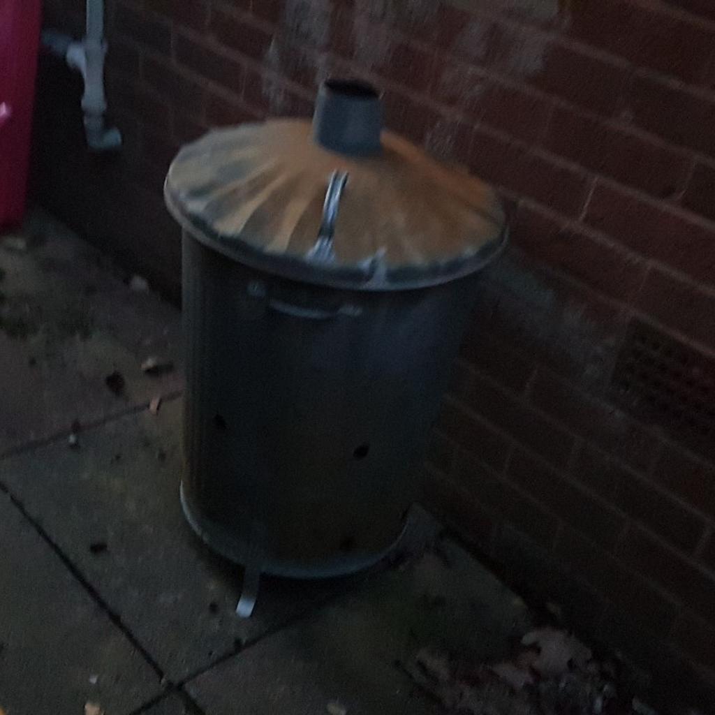 Garden Fire Bin Incinerator in B90 Solihull für £ 5,00 zum Verkauf ...
