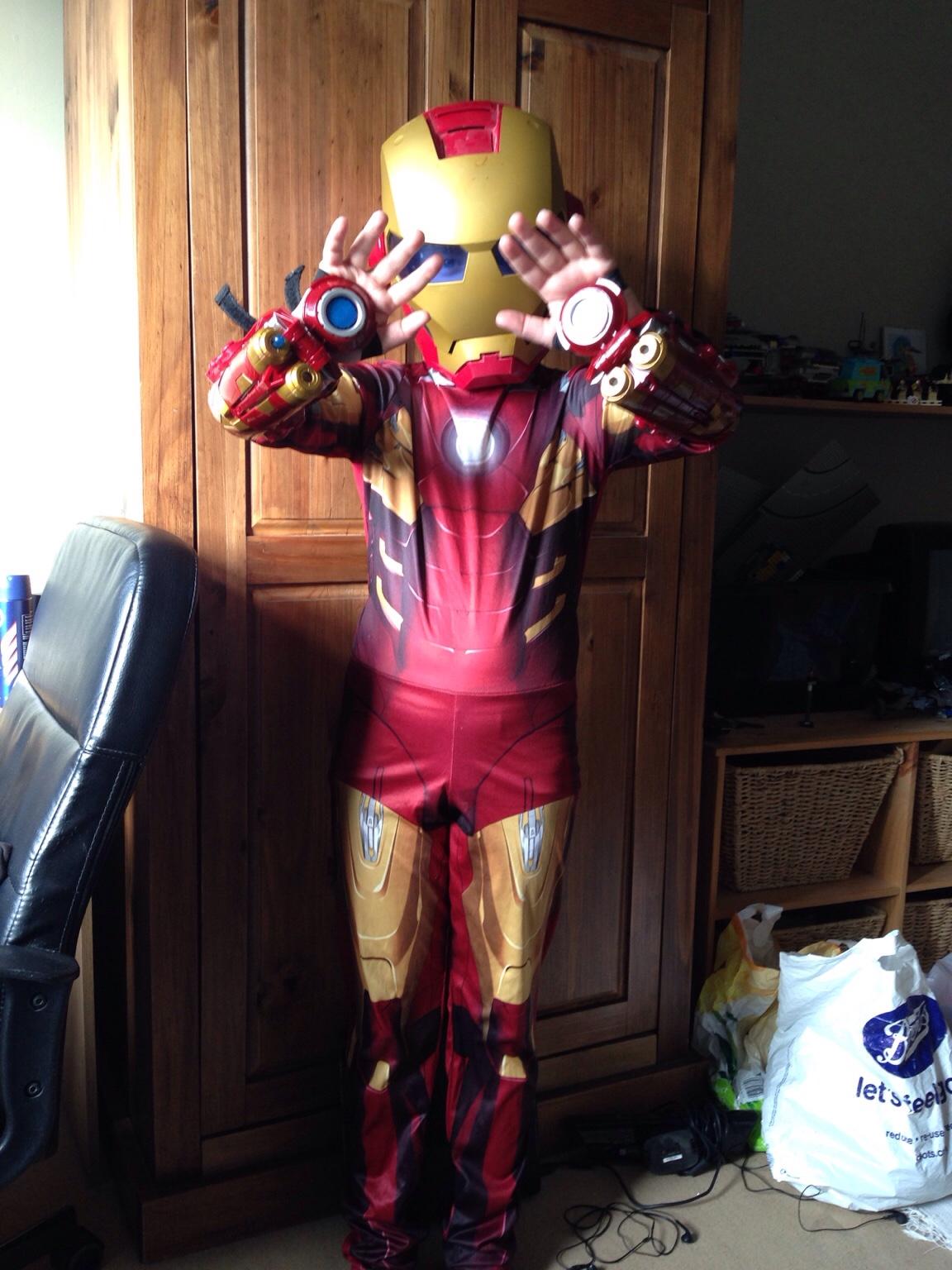 Iron man Dress up in CT14 Dover für 10,00 £ zum Verkauf | Shpock DE