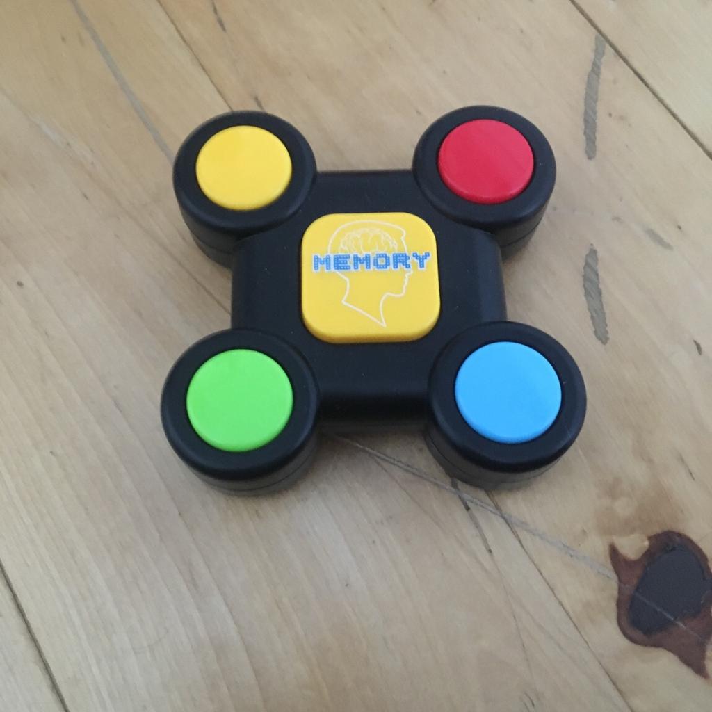 Memory Game in London Borough of Barking and Dagenham für 3,00 £ zum ...