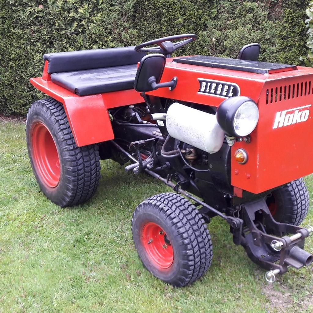 Schneepflug, Rasentraktor in 4312 Ried in der Riedmark für € 3.000,00 ...