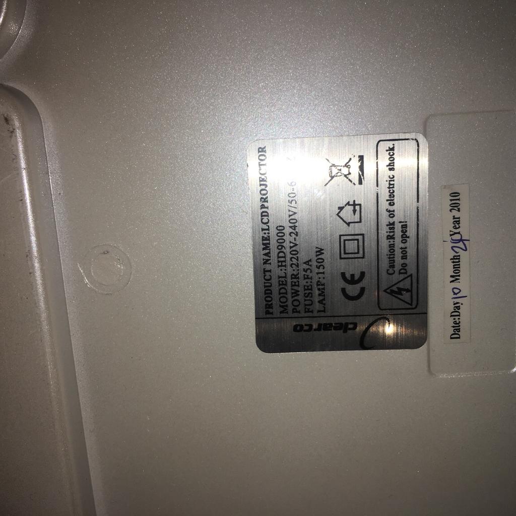 Clearco Projector in TW10 London Borough of Hounslow für 25,00 £ zum ...