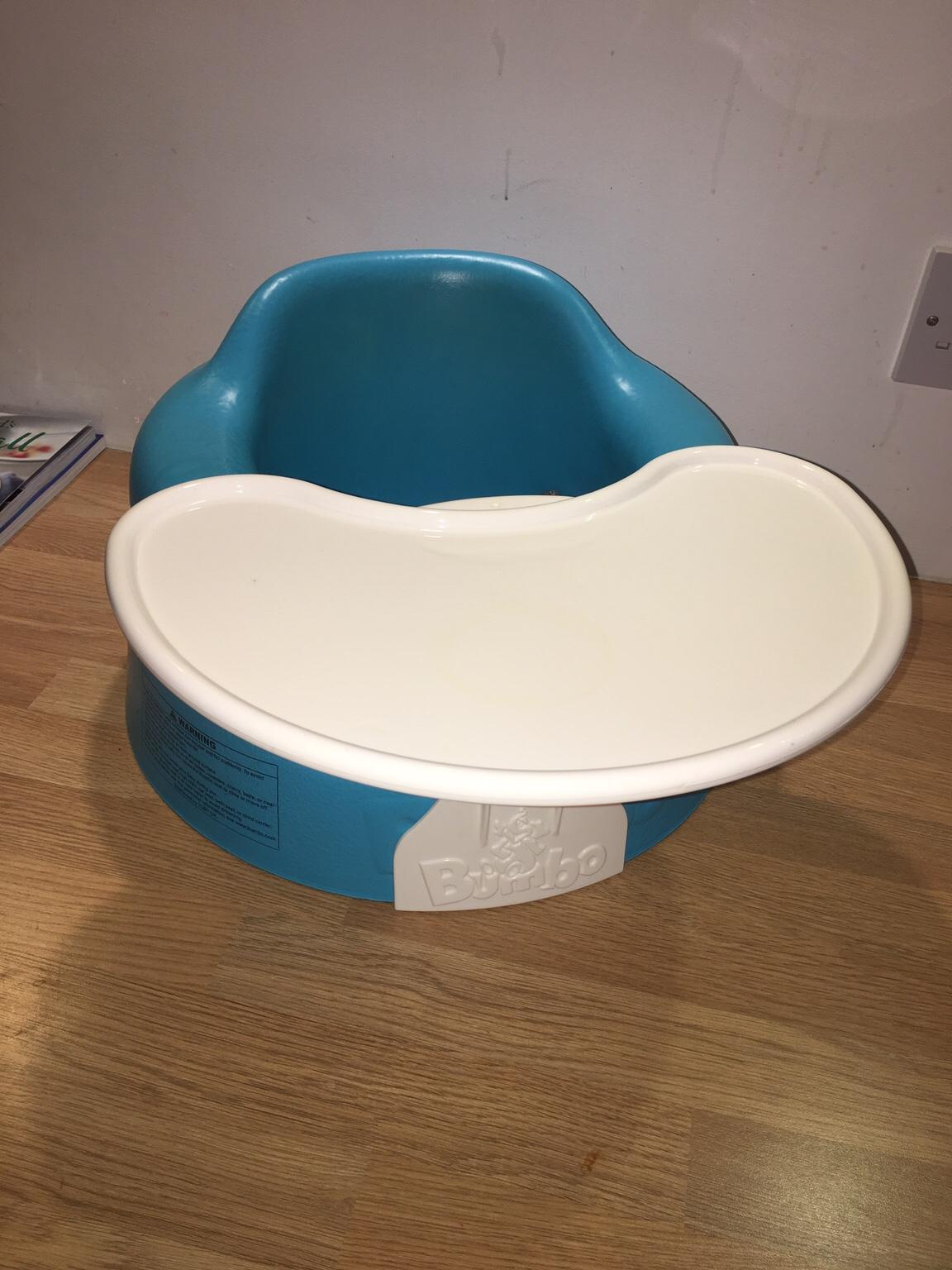 Blue bumbo with tray & strap in NN3 Northampton für 10,00 £ zum Verkauf ...