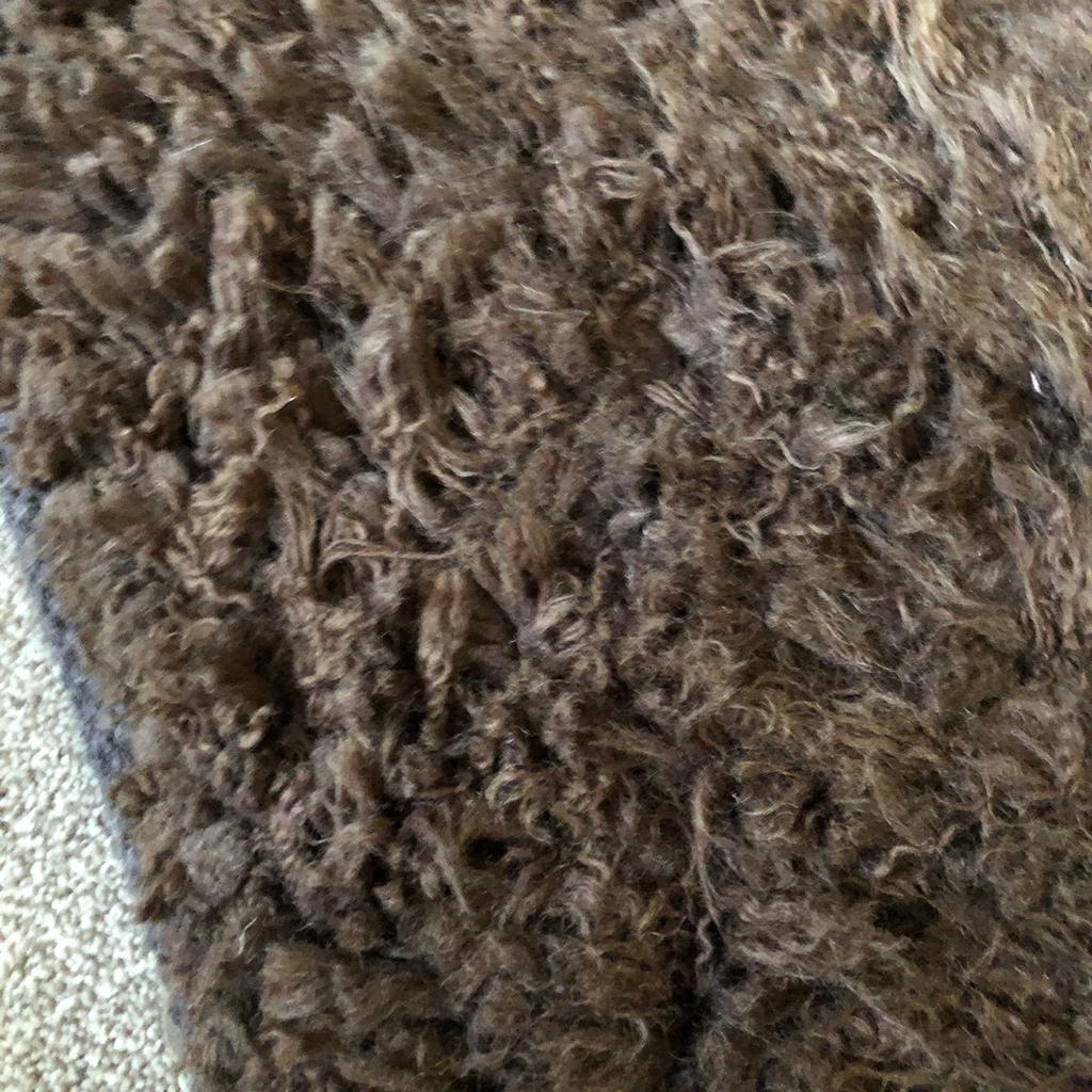 Large shaggy wool rug in Guisborough für 50,00 £ zum Verkauf | Shpock DE