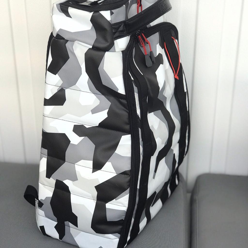 Douchebag White Camo Limited Edition in 602 13 Herstadberg für 1.800,00 ...