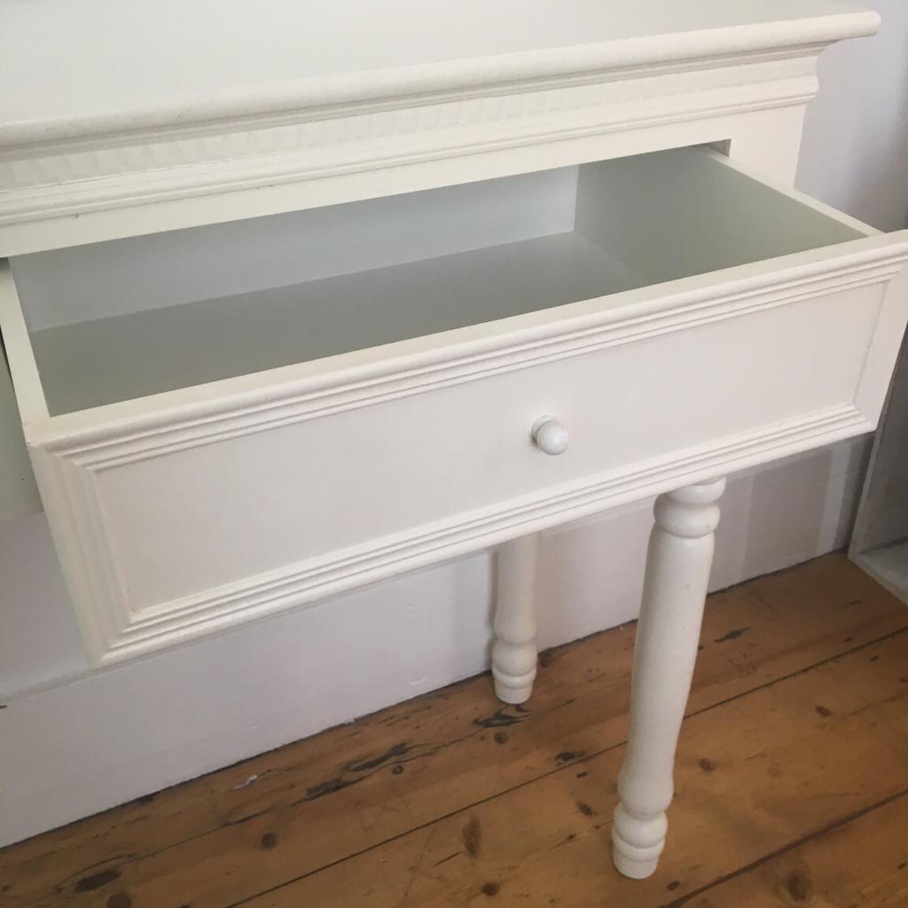 Dressing Table in BN1 Brighton for £40.00 for sale | Shpock