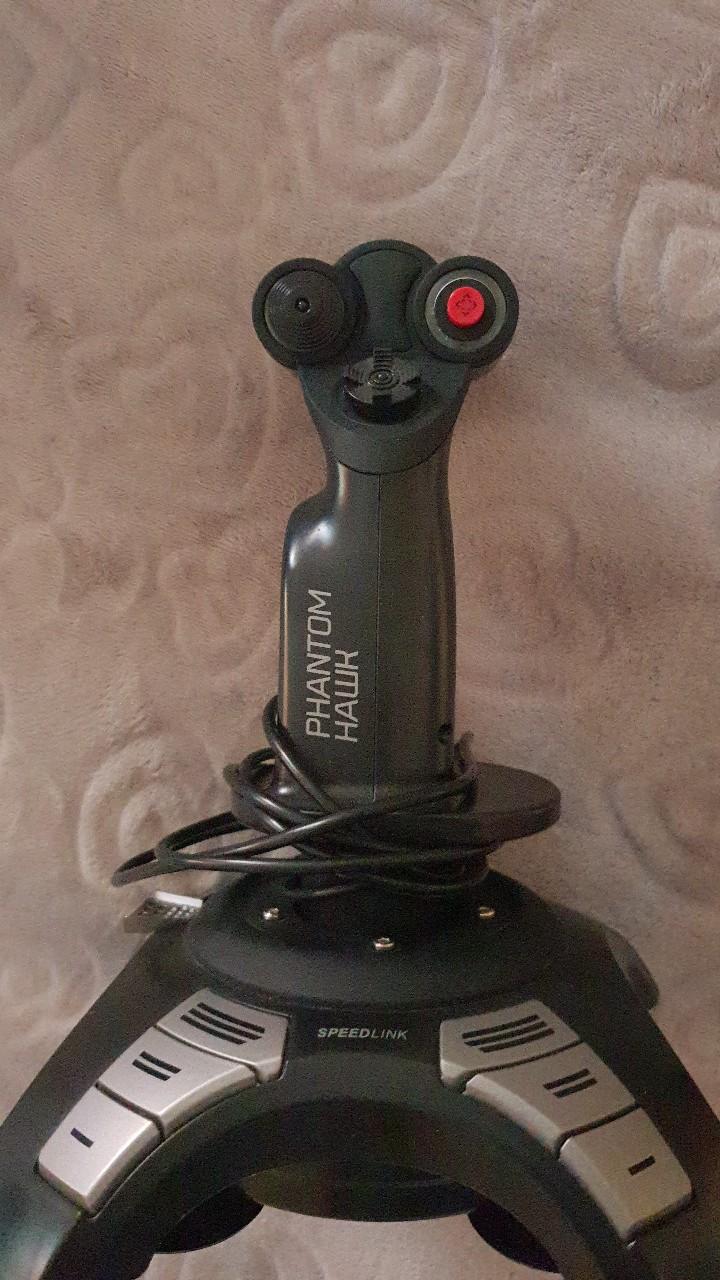 Phantom Hawk in E6 London für 25,00 £ zum Verkauf | Shpock DE