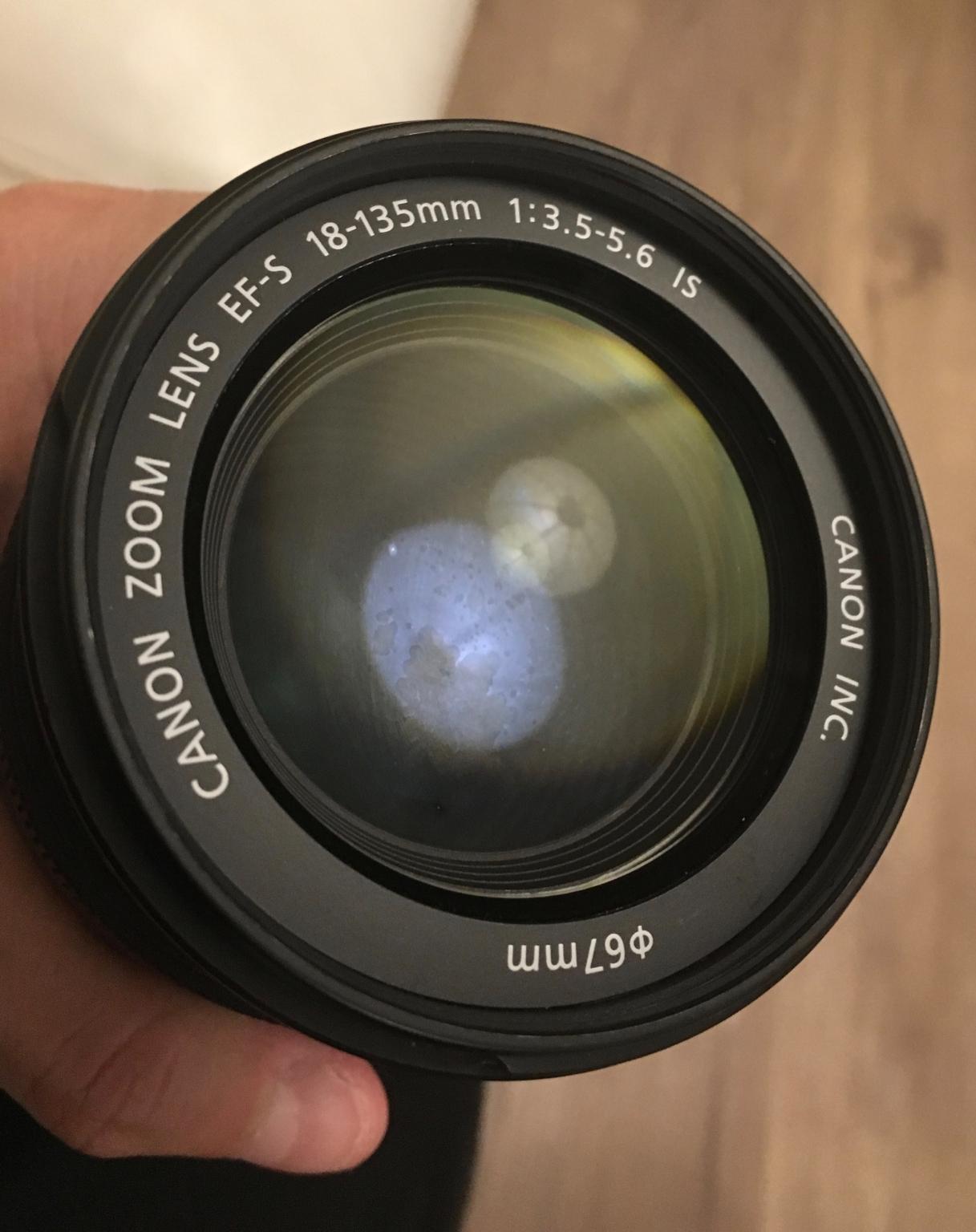 Canon EF-S 18-135mm in E16 London Borough of Newham für 150,00 £ zum ...