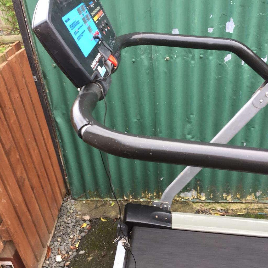 Treadmill Carl lewis in LL13 Wrexham für £ 18,00 zum Verkauf | Shpock AT