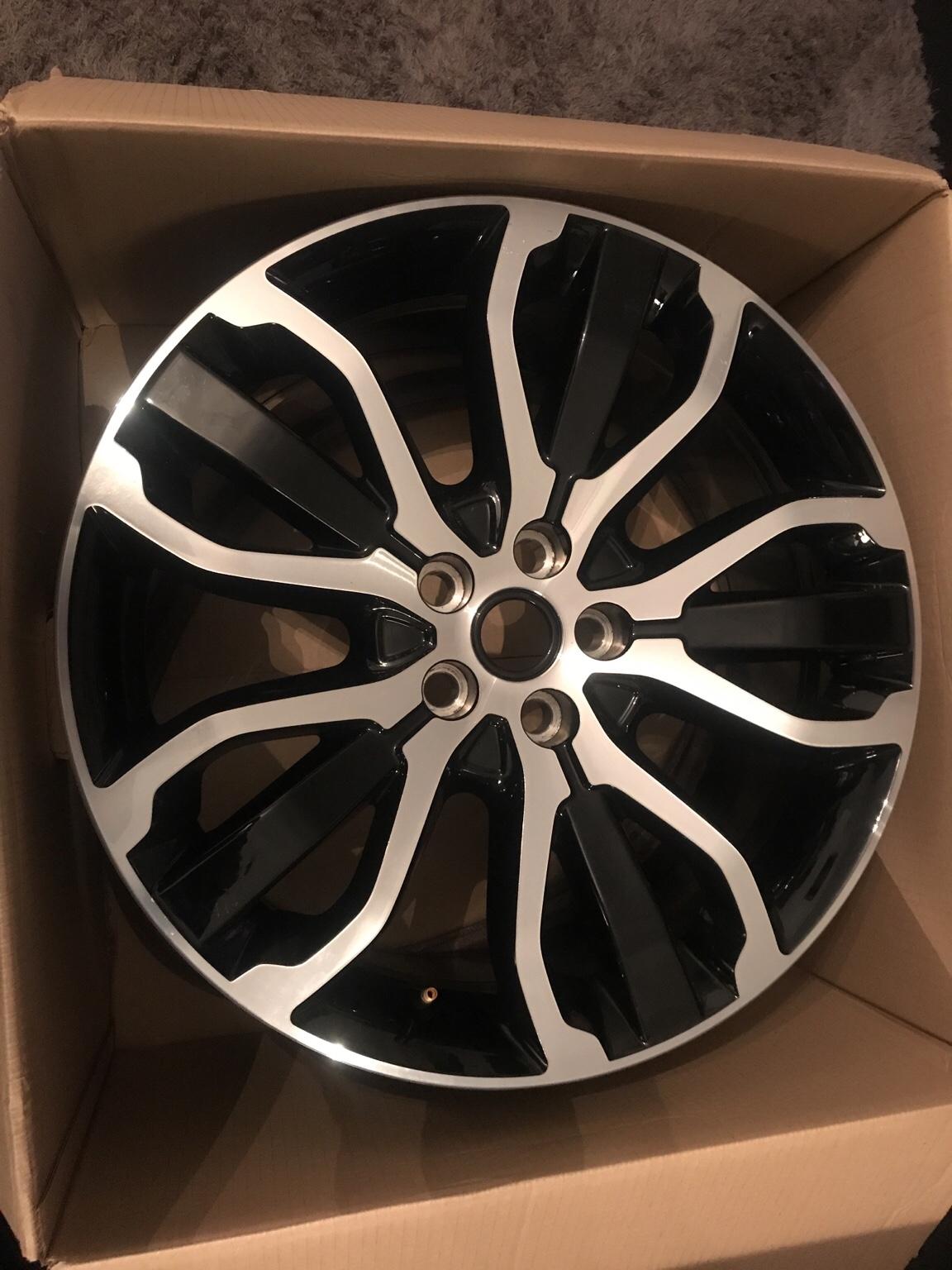 Range Rover 21 inch alloy wheel diamond cut in WS10 Walsall für 50,00 ...