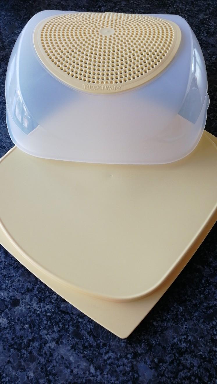 Tupperware Wurst- und Käseplatte in 6232 Münster für 18,00 € zum ...