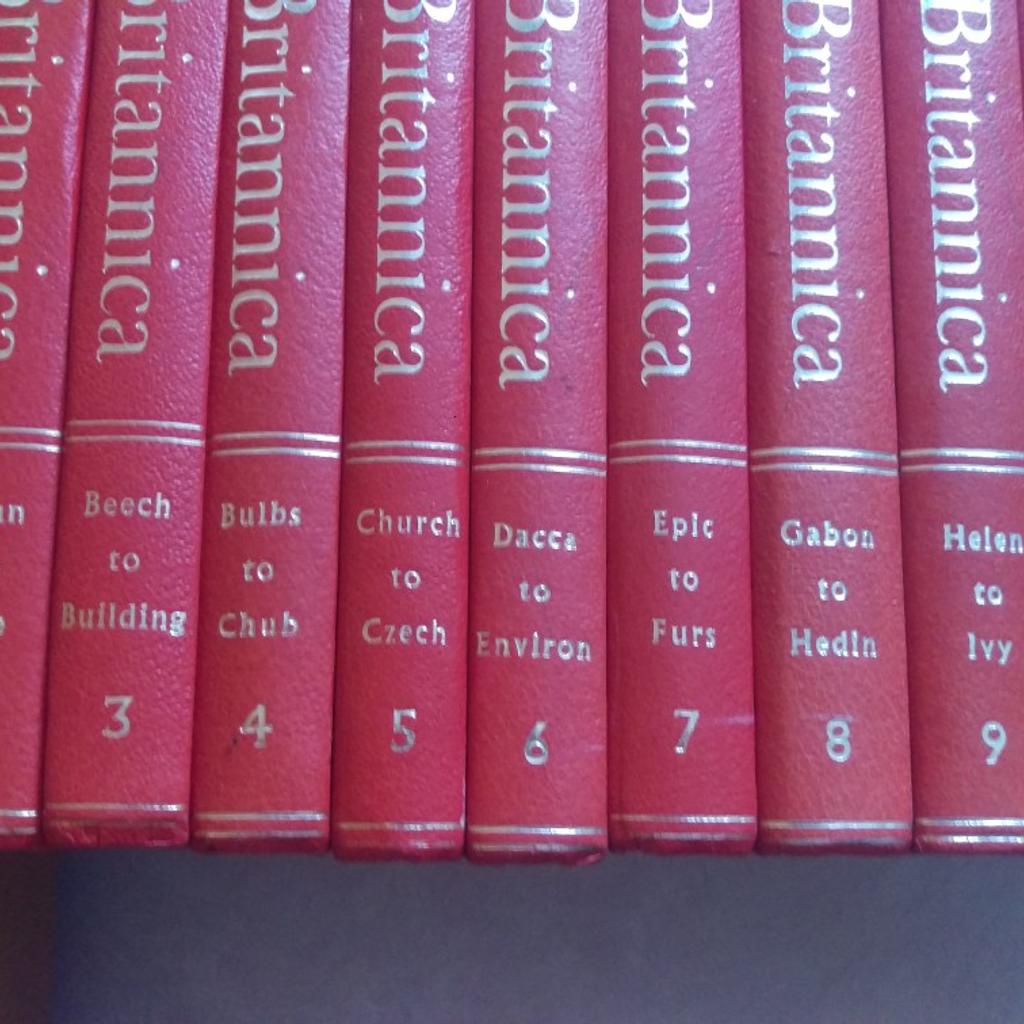 Children's Encyclopedia Britannica Full Set in B79 Tamworth für £ 15,00 ...