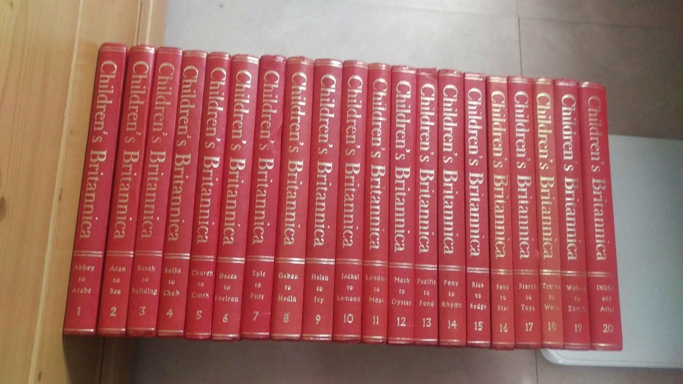 Children's Encyclopedia Britannica Full Set in B79 Tamworth für £ 15,00 ...