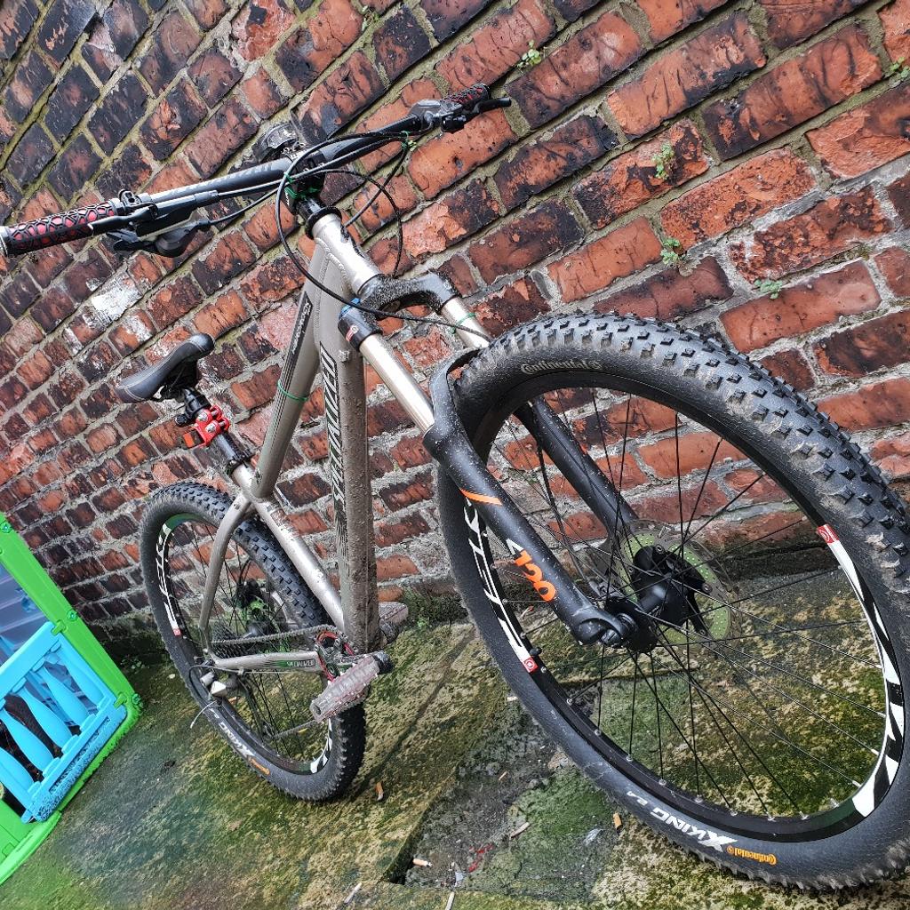 Customised Specialized Hardrock Sport in NE28 Tyneside für £ 150,00 zum ...