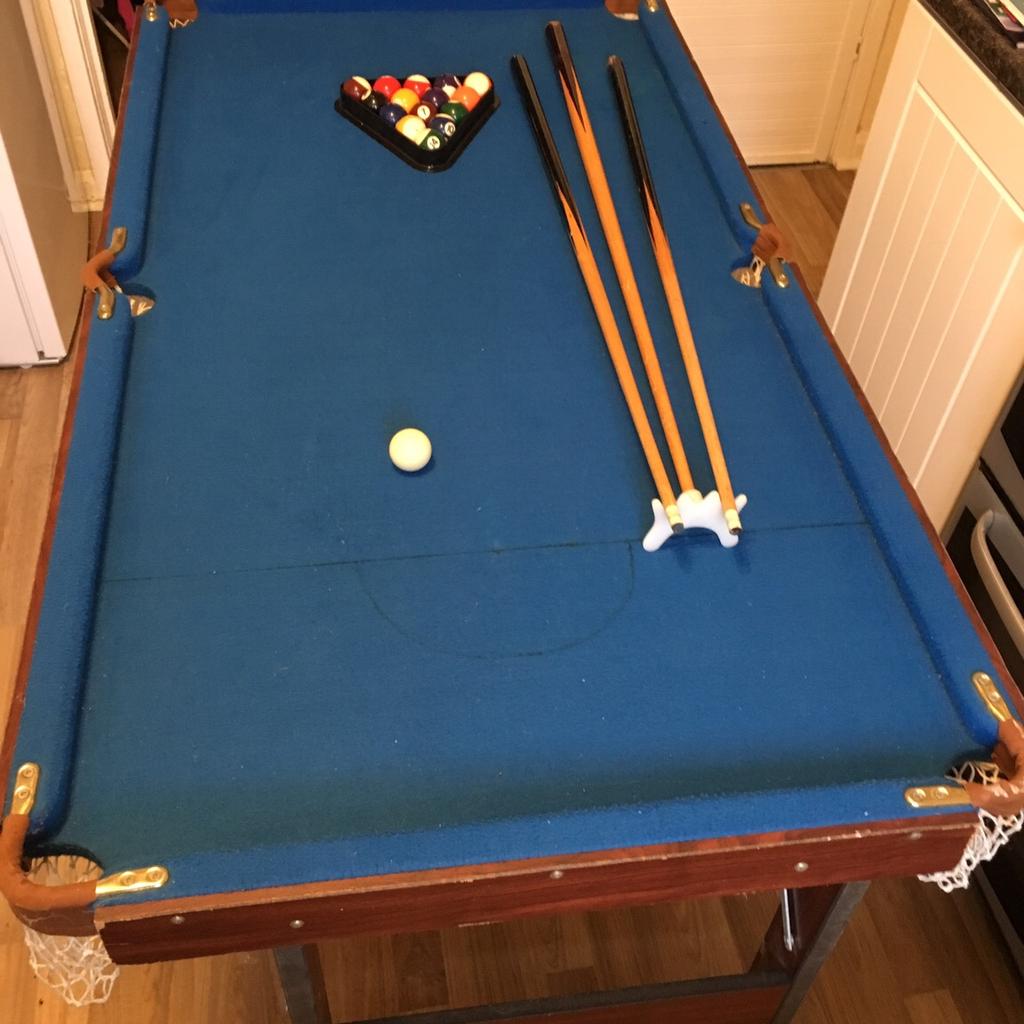 Pool table in CH1 Chester für 10,00 £ zum Verkauf | Shpock DE