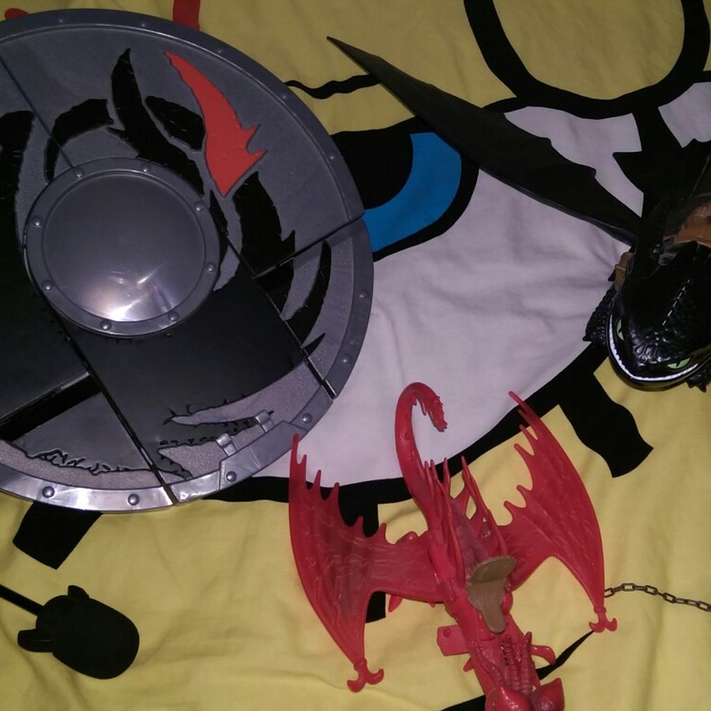 Dragons, Ohnezahn, Hakenzahn usw. in 04289 Leipzig für 25,00 € zum ...