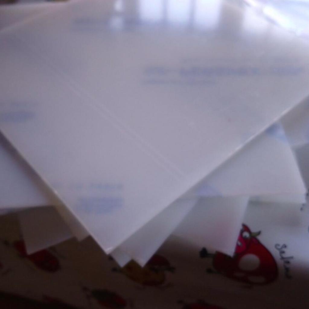 Perspex offcuts in PR5 Ribble für 2,00 £ zum Verkauf | Shpock DE