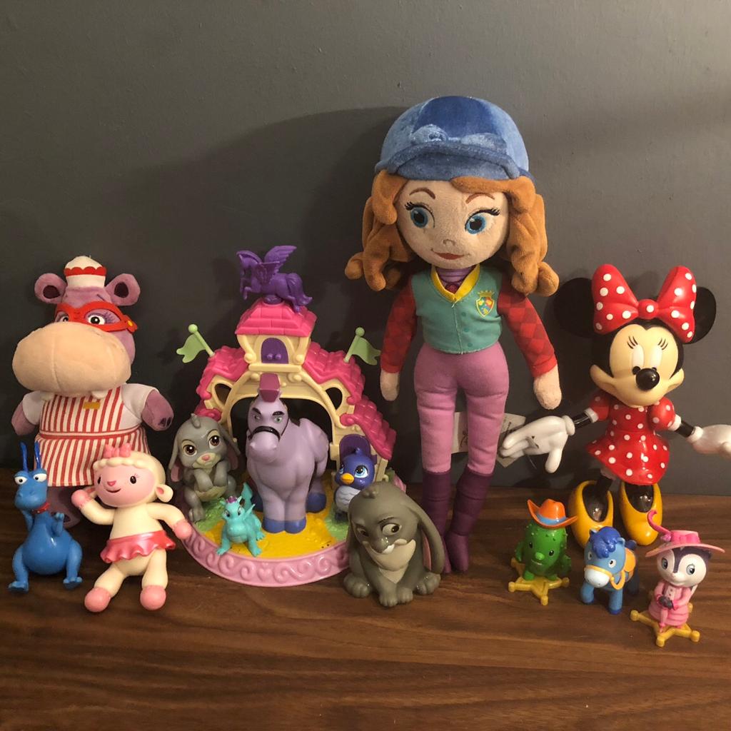 Disney junior toy bundle in B37 Solihull für £ 8,00 zum Verkauf | Shpock AT