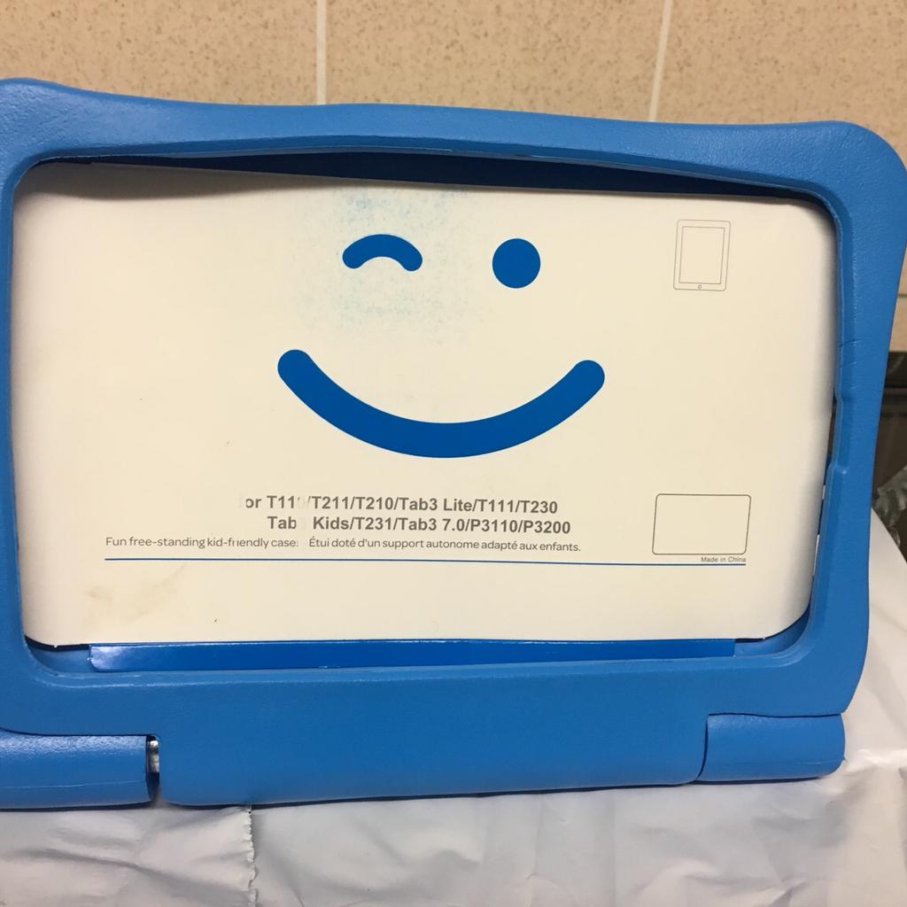 Amazon Fire Case With Stand in SO16 Southampton für £ 2,00 zum Verkauf ...