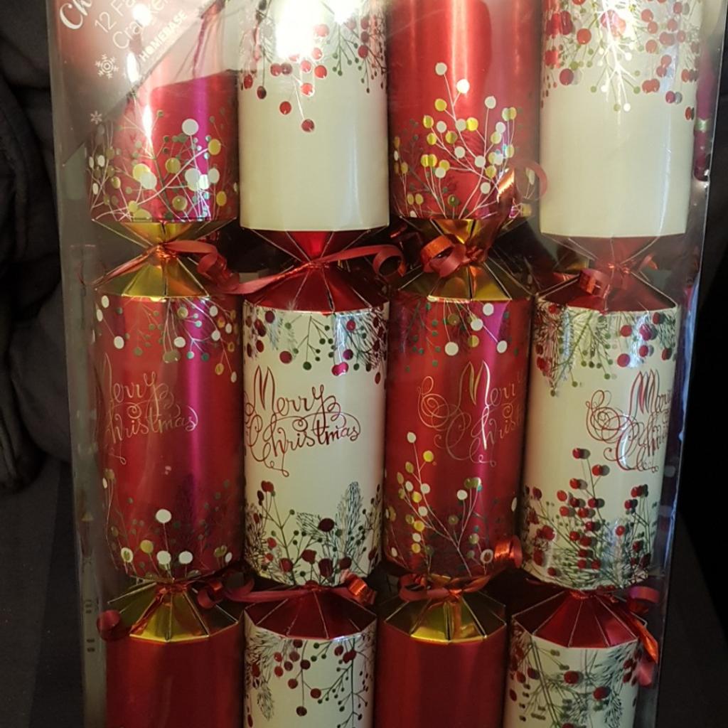 FAMILY BOX OF 12 SEASONAL CRACKERS BNIB in B23 Birmingham for £2.50 for ...