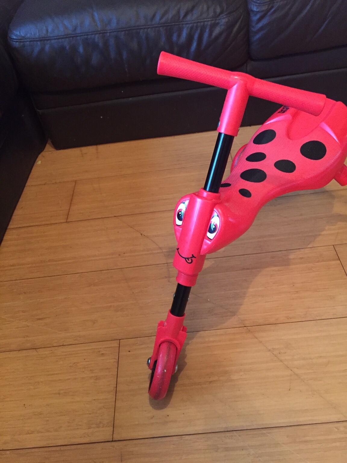 Ladybug scuttle bike in WS10 Walsall für £ 10,00 zum Verkauf | Shpock AT