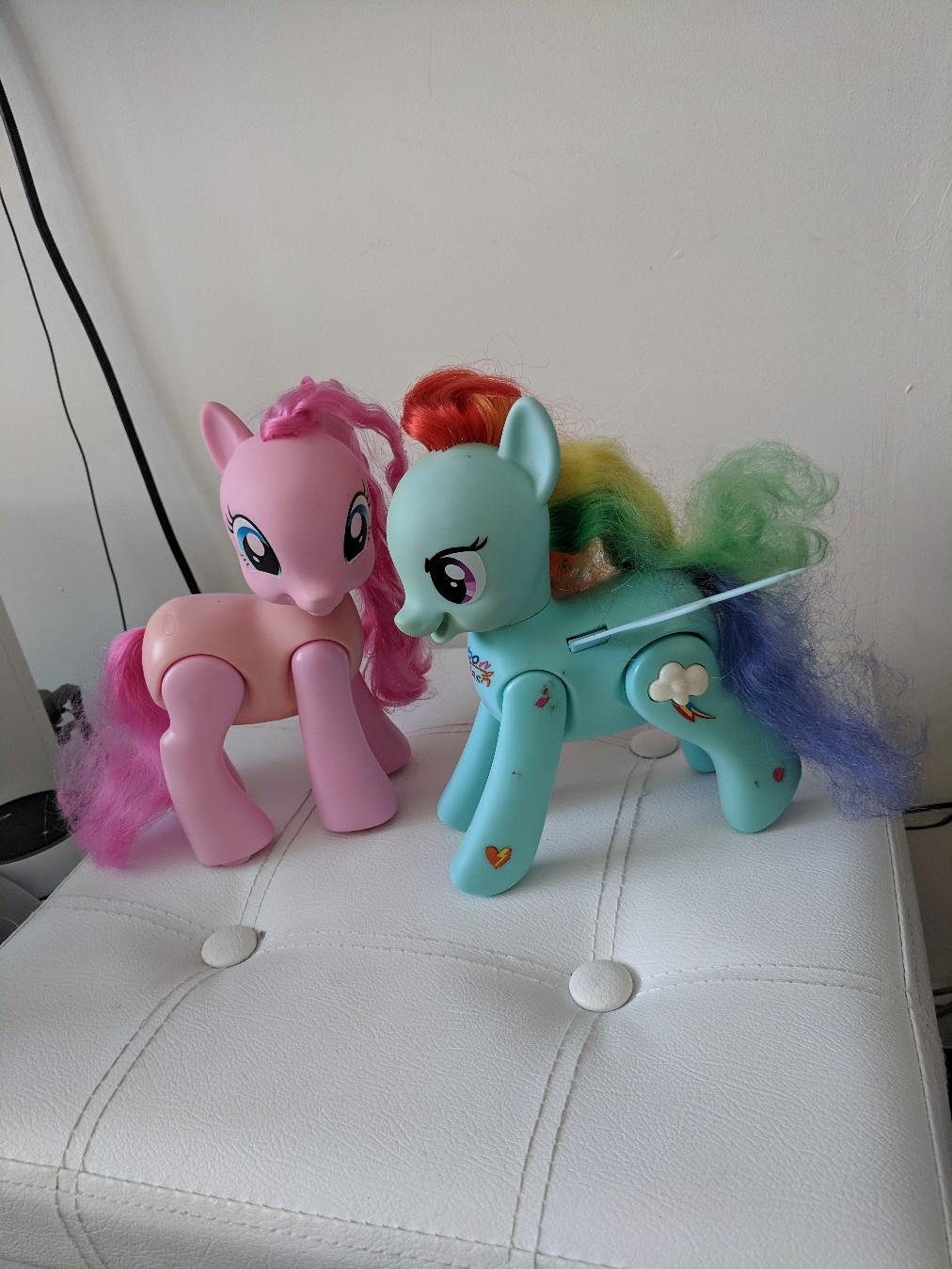 RAINBOW DASH & PINKIE PIE in SE16 London für gratis zum Verkauf | Shpock DE