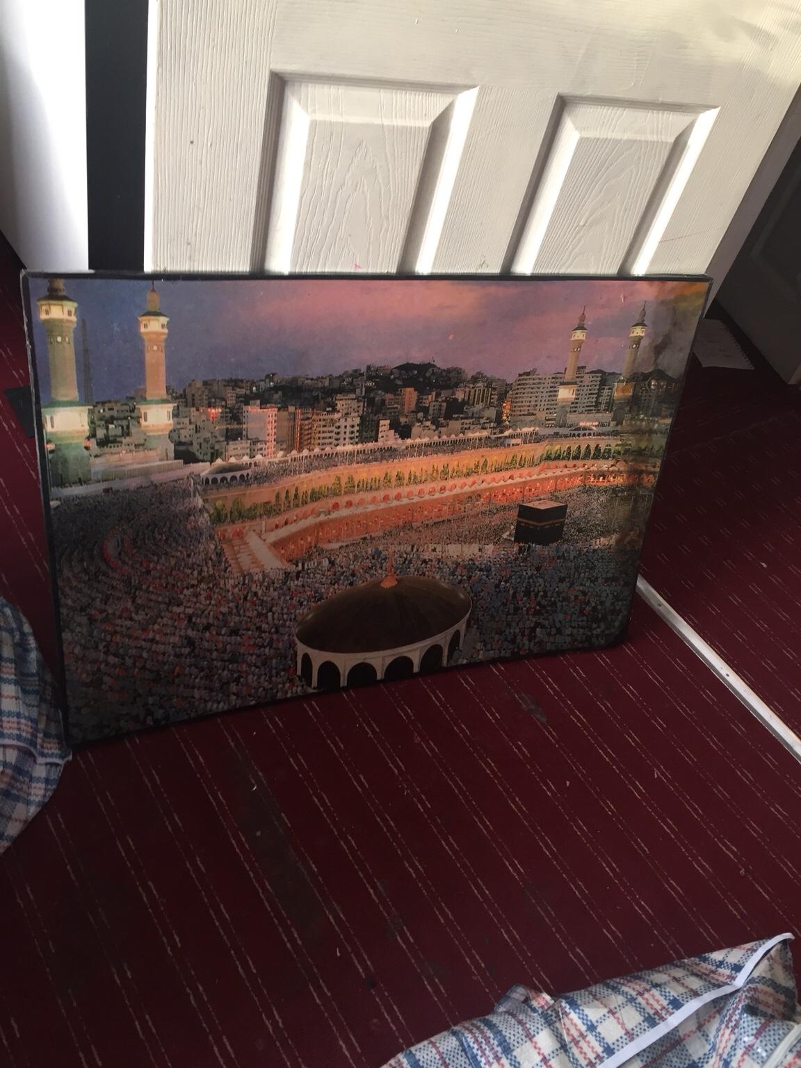 Canvas, Makkah and madinah 4 ps in RM8 Dagenham für £ 5,00 zum Verkauf ...